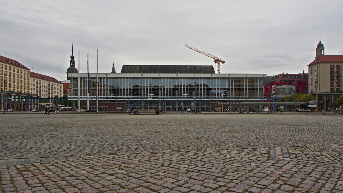 Dresden Diary: Architecture, History and Politics – A Communist in Hong ...